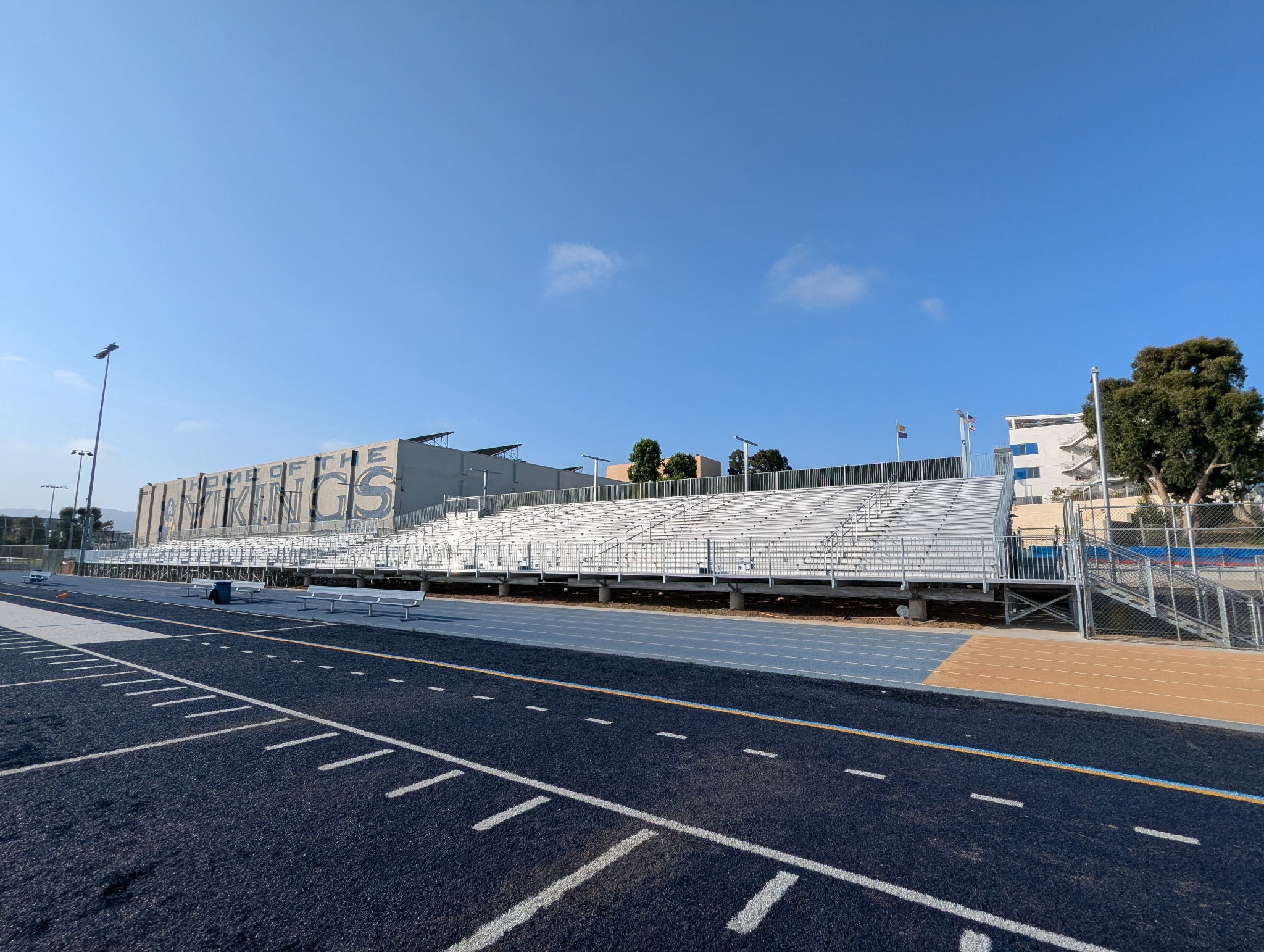 Custom Bleacher I-Beam Grandstand Manufacturer | California Bleachers